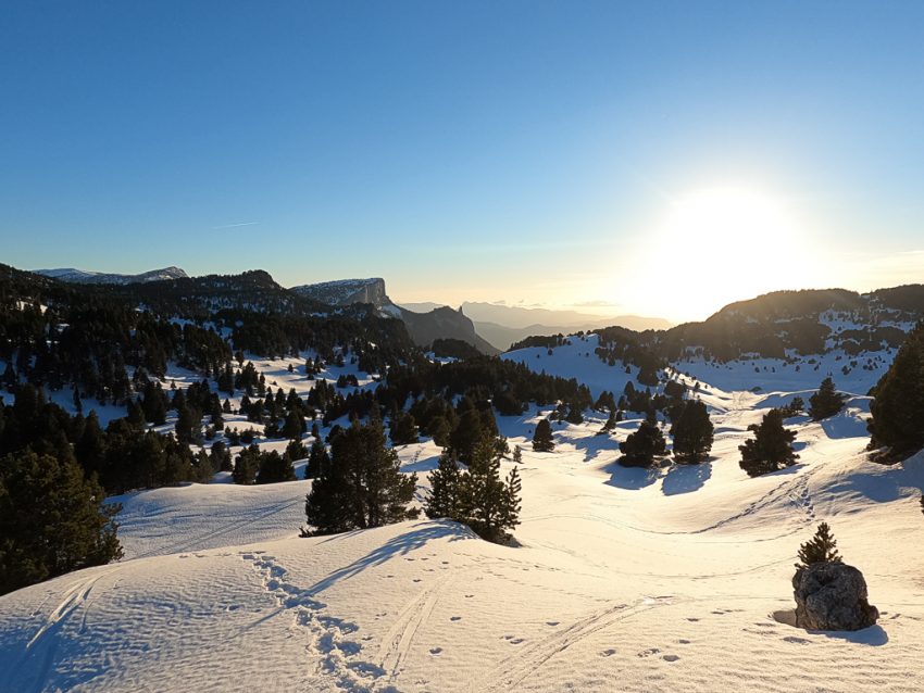 Hauts Plateaux du Vercors : 7 jours à raquettes dans l'un des plus ...
