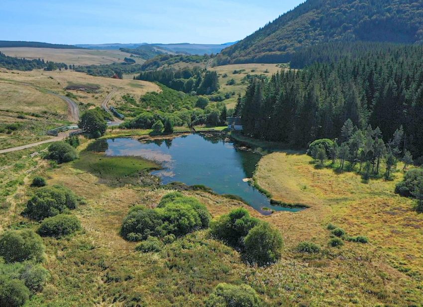 GR30 : Coup de Foudre Garanti au Pays des Volcans - Carnets de Rando