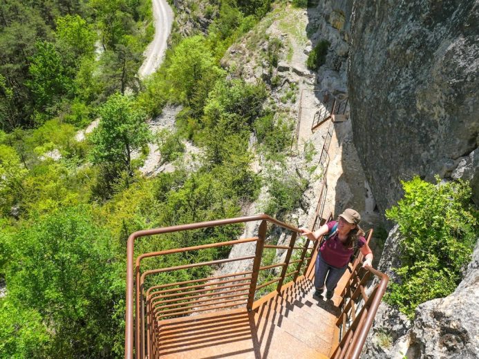 Sentier des Falaises et Marmites du Diable : Ma Journée Rando Idéale ...